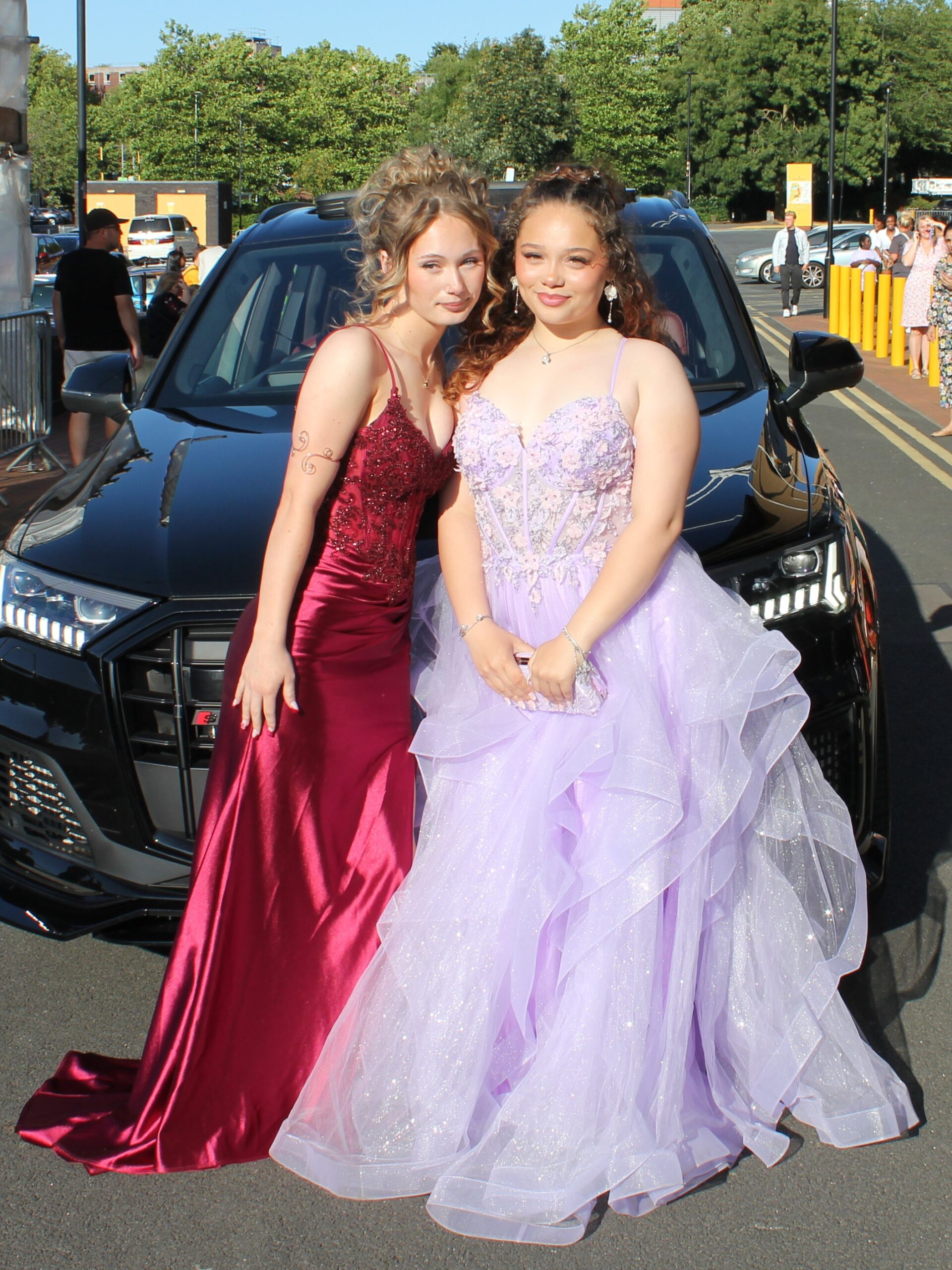 Gold Standard As Students Sparkle At Perfect Prom – Moseley Park